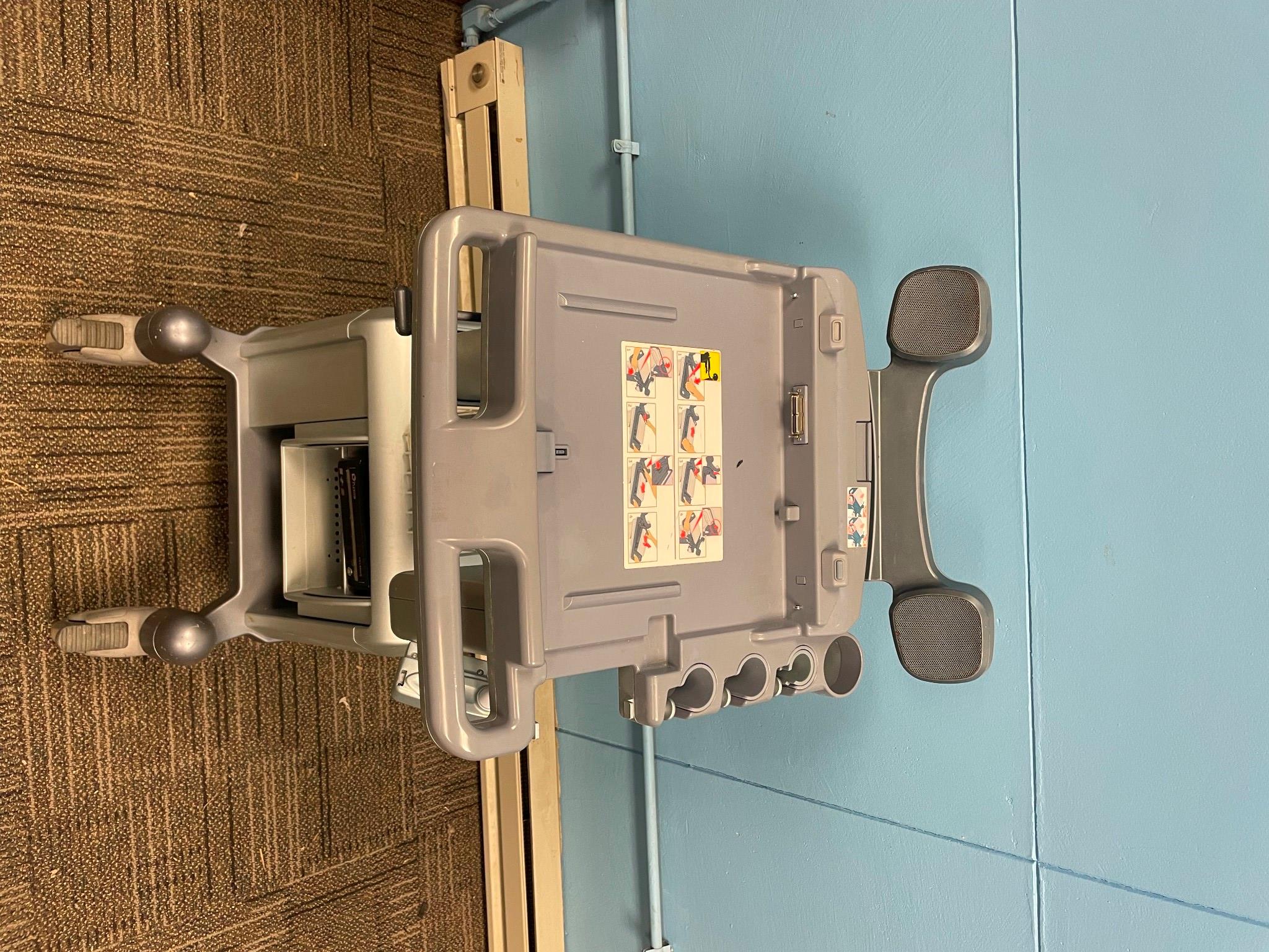 Mobile Trolley- Docking Cart for Ultrasound Machine: GE Logiq e ...
